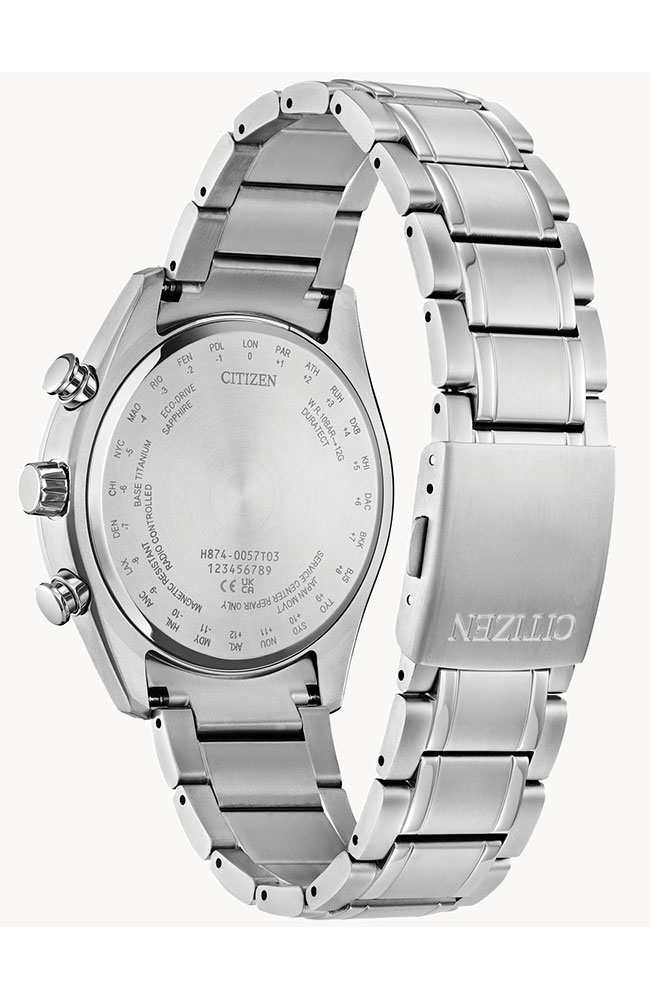 Men's Watch CITIZEN Eco-Drive Radio Controlled Tsuki-yomi Titanium ...